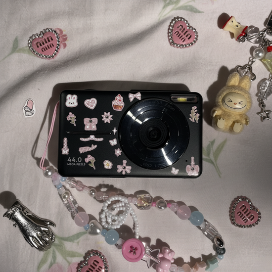 Gilmore Glee™ Digital Camera